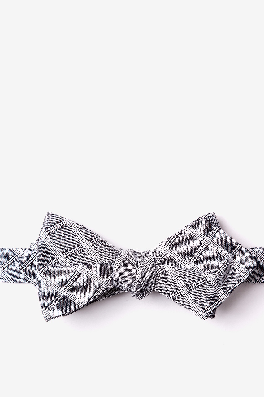 Navy Blue Cotton Yakima Diamond Tip Bow Tie | Ties.com