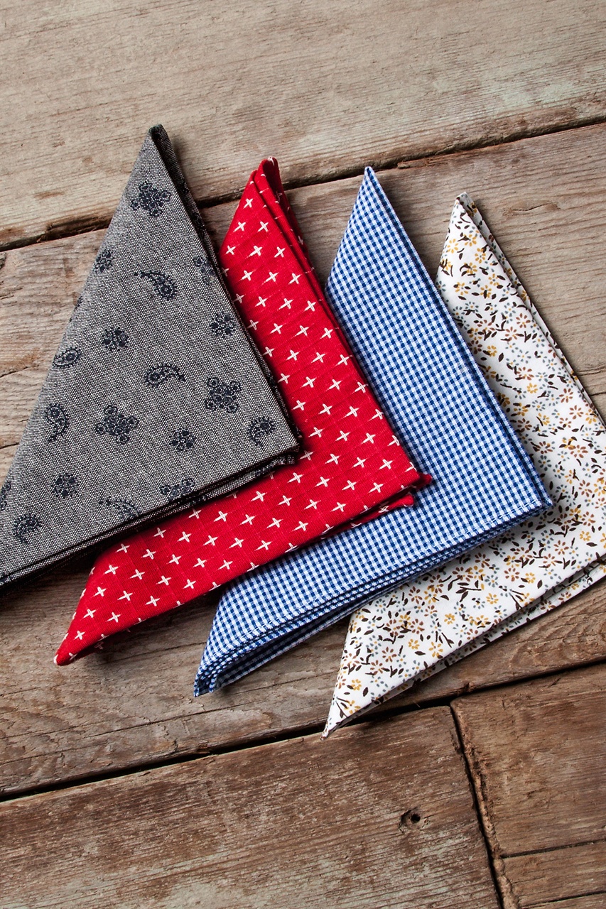Navy Blue Seersucker Chamberlain Check Pocket Square | Ties.com